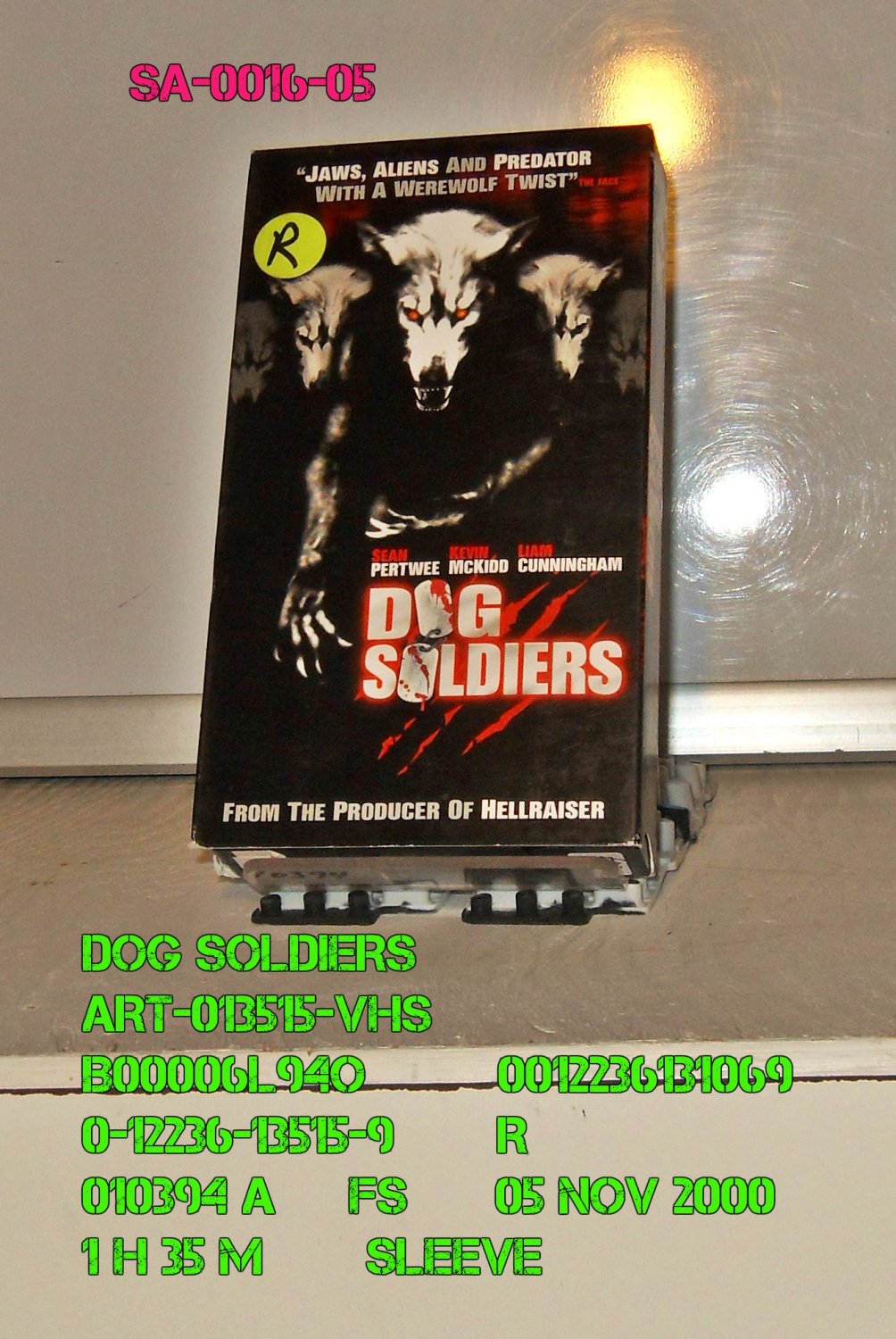 VHS - DOG SOLDIERS