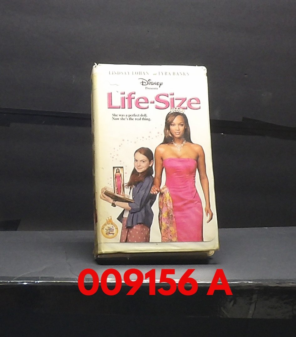VHS - LIFE-SIZE