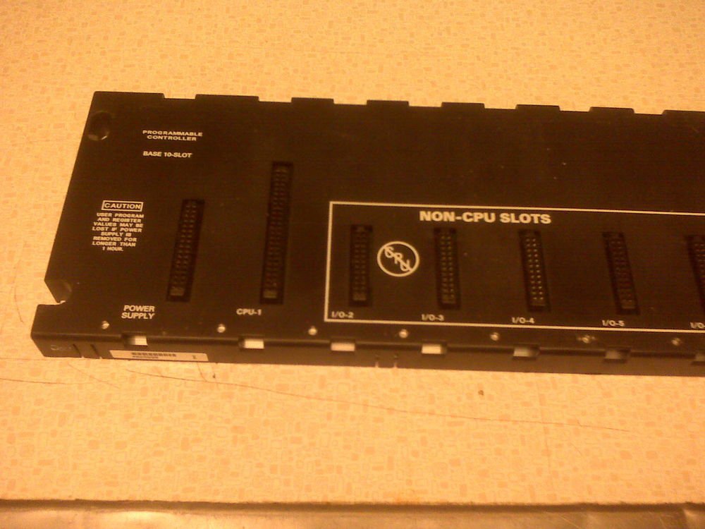 GE FANUC 9030 - BASE RACK 10 SLOT MODEL IC693CHS391