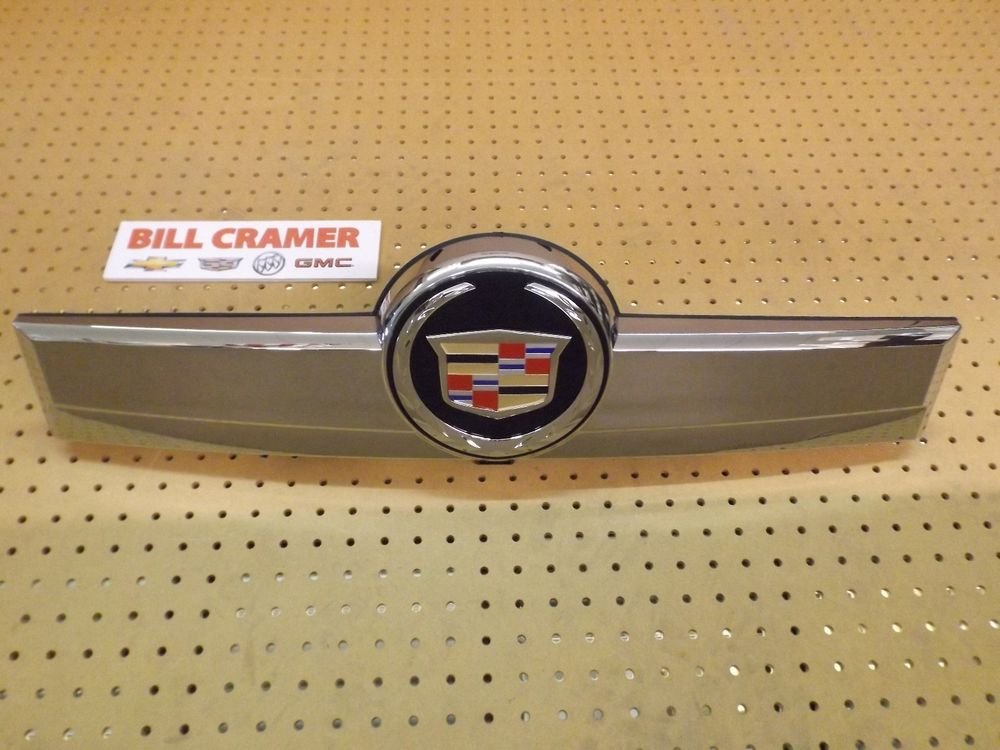 15915679 2007-2008 Cadillac Escalade Rear Chrome Lift-gate Applique w ...