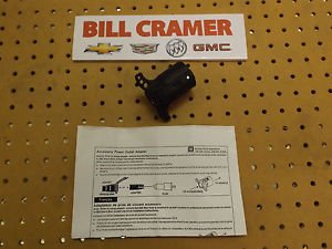 12497781 GM OEM 7 Pin to 12 Volt Trailer Wiring Adapter