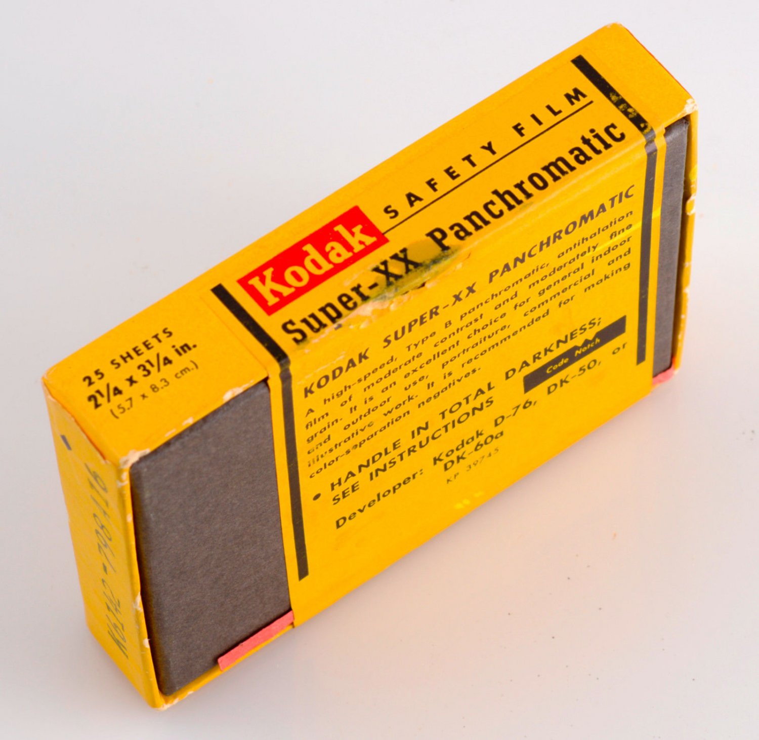 KODAK BOX SHEET FILM 1956 UNOPENED SUPER XX PANCHROMATIC 2 1/4 X 3 1/4 ...