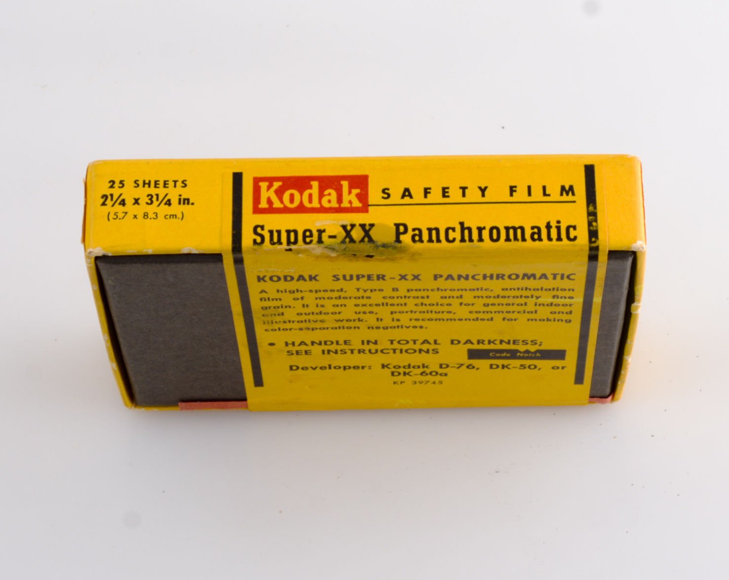 KODAK BOX SHEET FILM 1956 UNOPENED SUPER XX PANCHROMATIC 2 1/4 X 3 1/4 ...