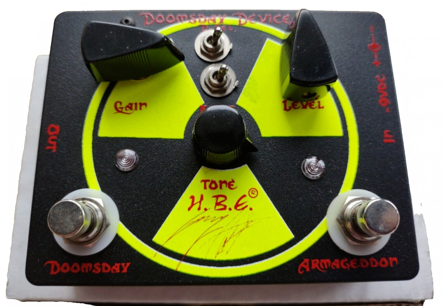 HBE HomeBrew Electronics Doomsday Device Distortion Guitar pedal Slayer ...