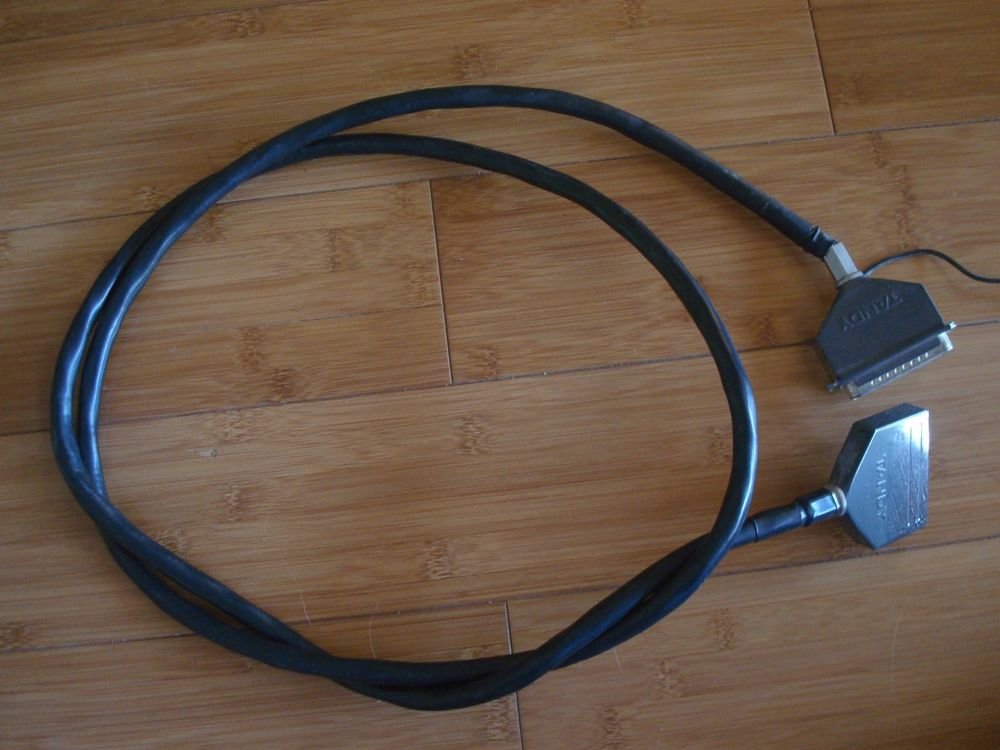 Tandy 1000 / TRS-80 Printer Cable, 34-Pin Edge Connector To Centronics