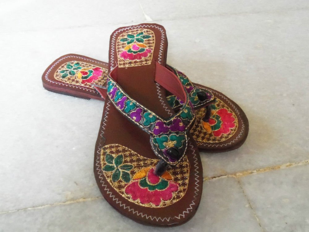 New Ladies Multi-coloured Indian Flip-flop style Sandal / Khussa