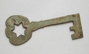 Original Rare Jewish WW2 Key with Star of David from Poland, 1941 - 1942