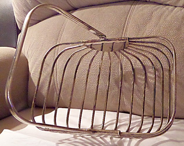 Godinger Silver Plate Basket, Fruit Basket, Eggs, Storage Godinger Silver Plate Basket, Fruit Basket, Eggs, Storage