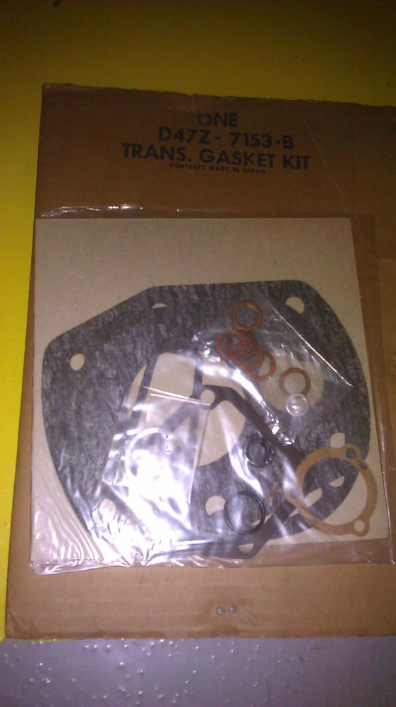 GENUINE FORD OEM TRANSMISSION GASKET KIT D47Z-7153-B / D47Z7153B