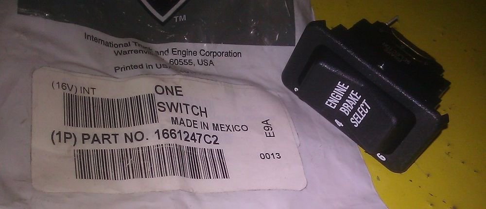 GENUINE INTERNATIONAL NAVISTAR ENGINE BRAKE SWITCH 1661247C2