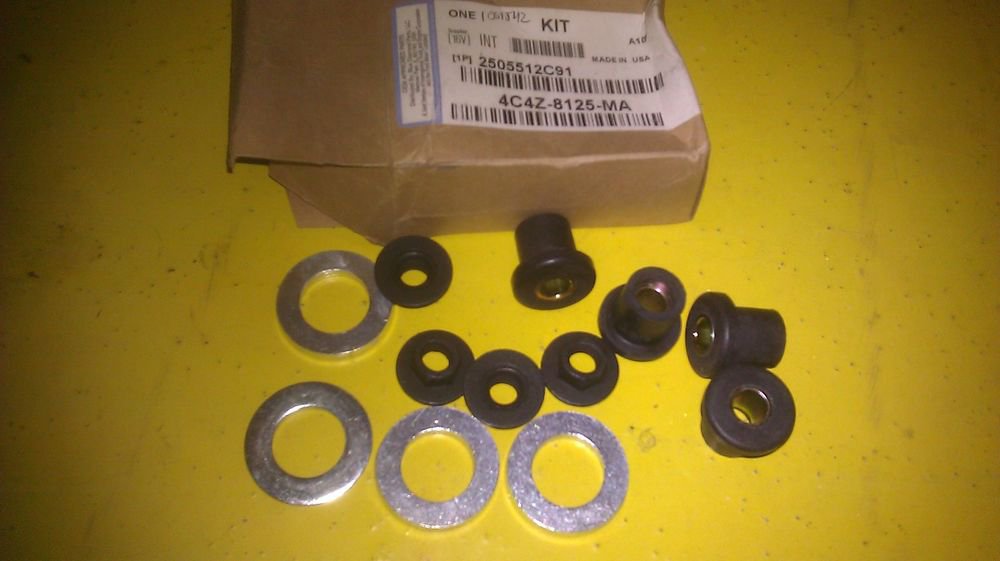 GENUINE INTERNATIONAL NAVISTAR SUPPORT KIT 2505512C91 / 4C4Z-8125-MA