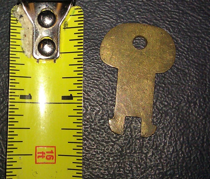 VINTAGE FLAT KEY