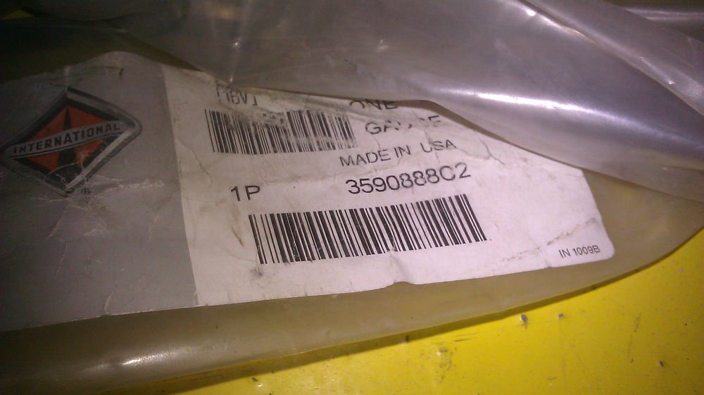 GENUINE INTERNATIONAL NAVISTAR OIL LEVEL DIPSTICK DIP STICK GAUGE 3590888C2