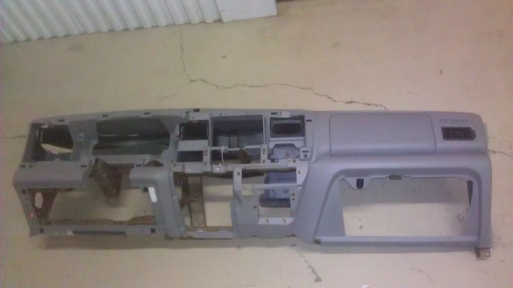 GENUINE FORD F-250 F-350 F-450 F-550 F650 DASH DASHBOARD F81X-2504326-AMW