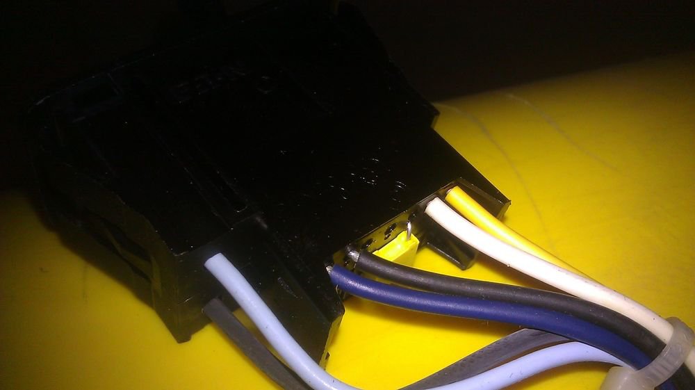 GENUINE INTERNATIONAL NAVISTAR WIPER SWITCH 2010094C2 / 42001876