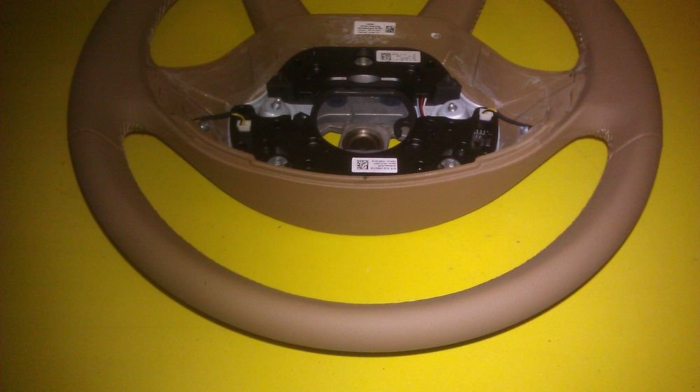 GENUINE MERCEDES BENZ STEERING WHEEL 2214600103 / A2214600103 LANDSCAPE ...