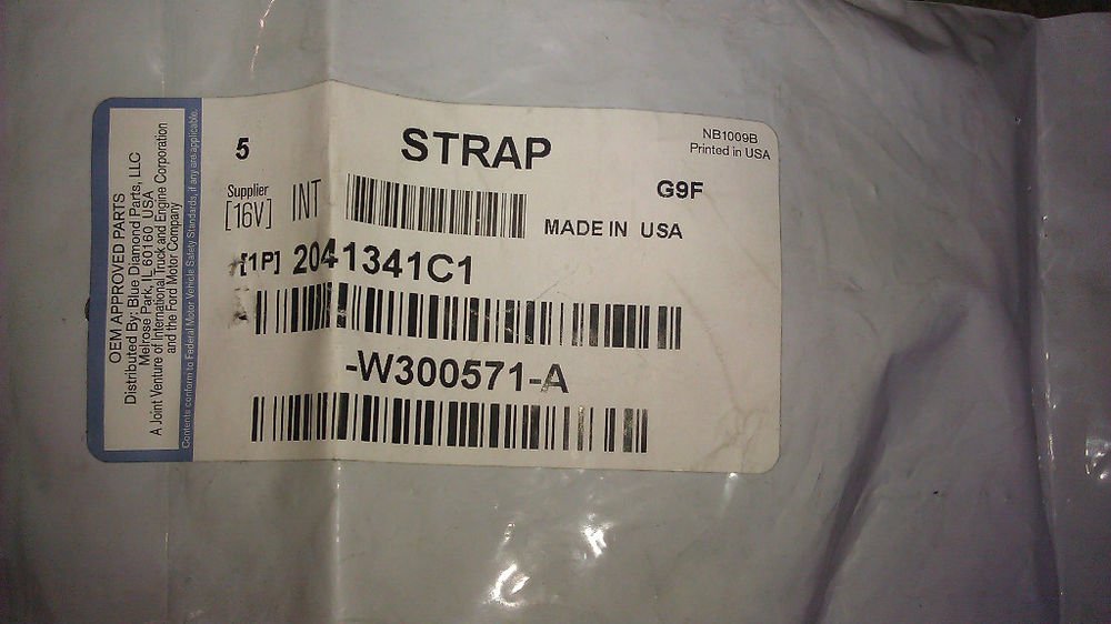 GENUINE INTERNATIONAL STRAP 2041341C1 NEW IN PACKAGE 4 PACK!