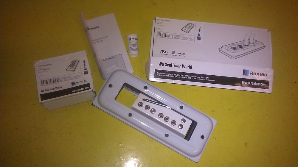 GENUINE INTERNATIONAL NAVISTAR ROXTEC CABLE SEAL KIT 3694888C91 ...