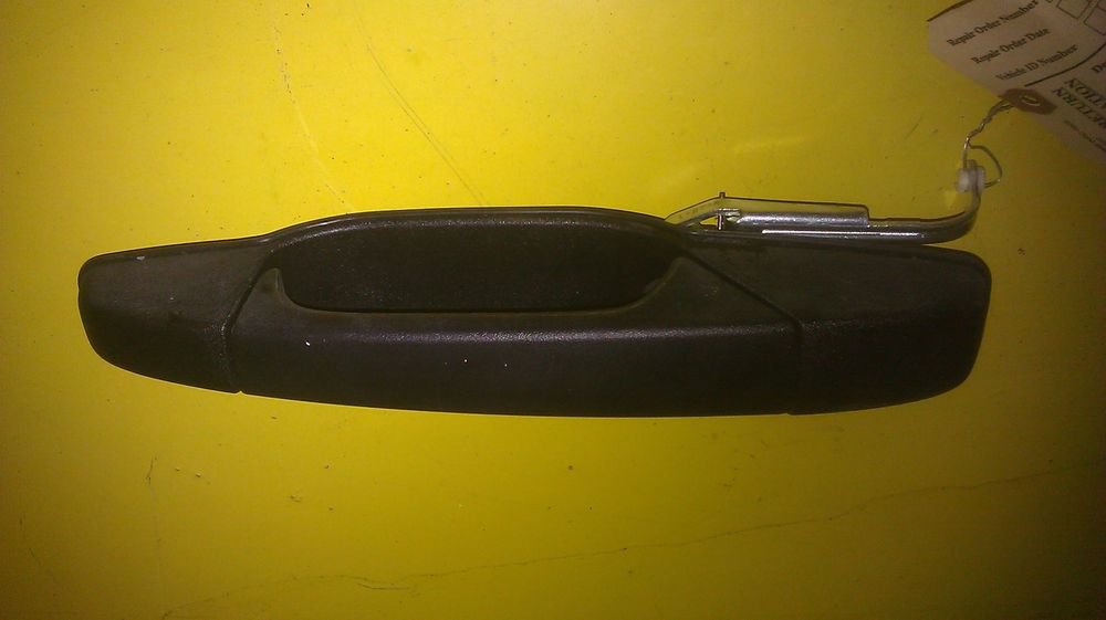 GENUINE OEM GM LEFT / DRIVER SIDE REAR DOOR HANDLE 25890259 / 603569013