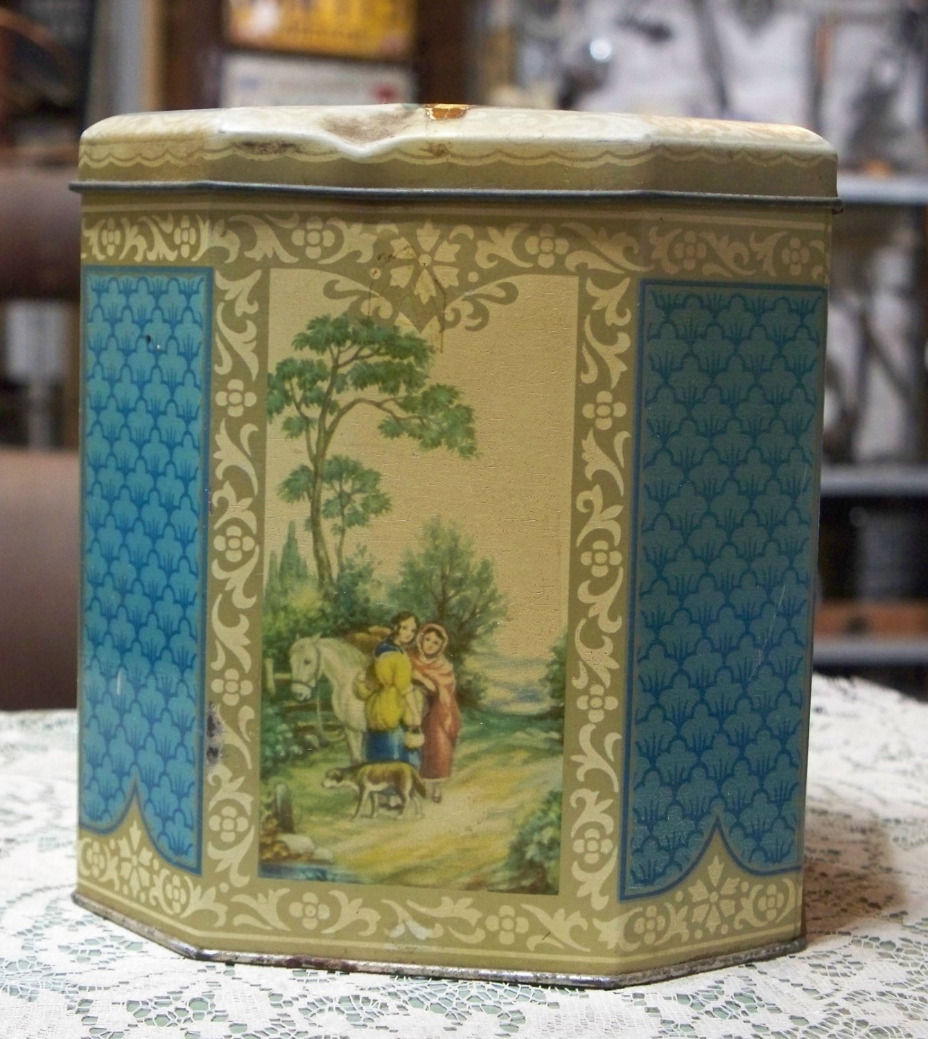 The Metal Box Company octagon shaped hinged lid vintage tin container used