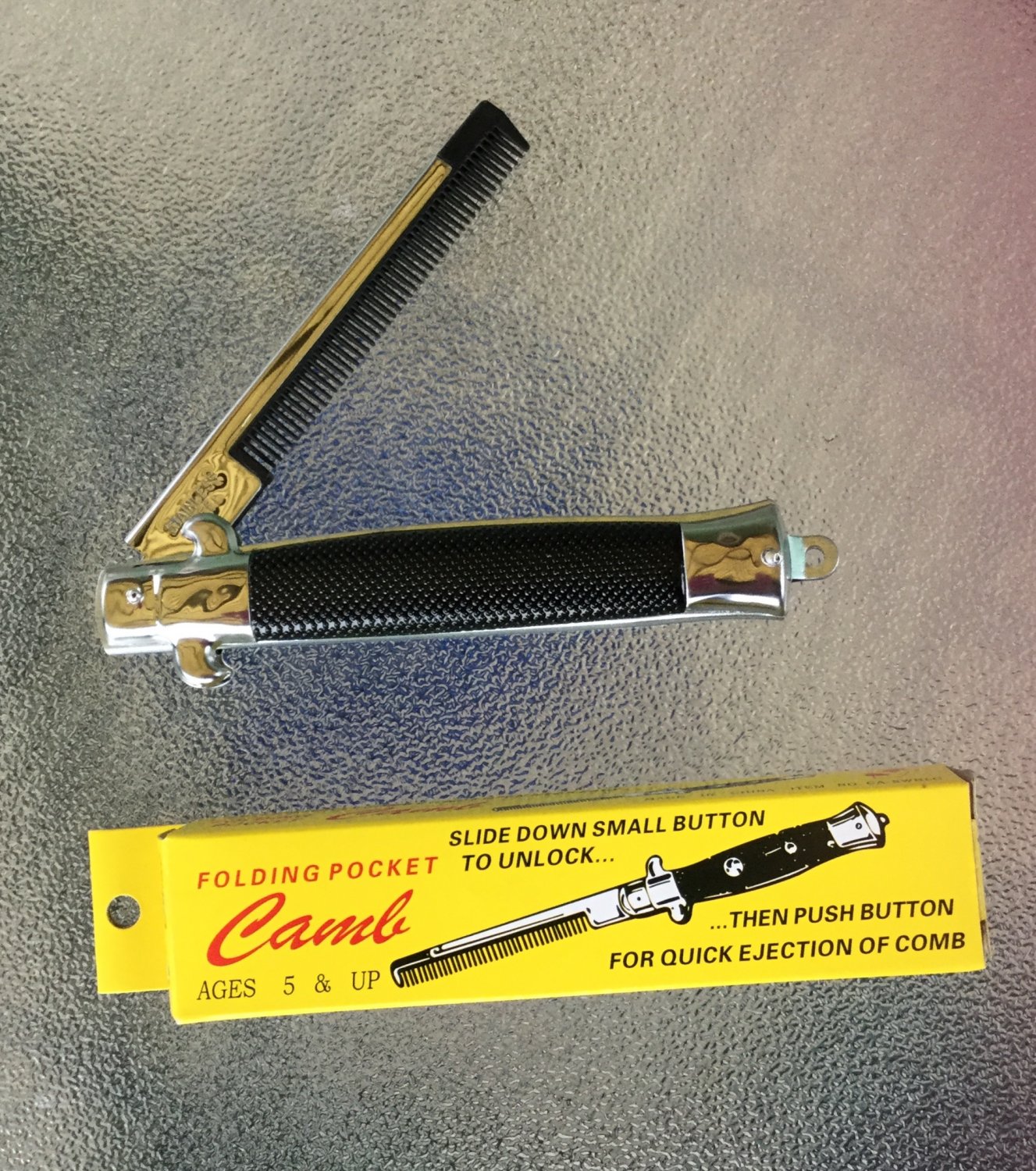 Vintage 50s Style Greaser Rebel Rouser Delinquent Switchblade Comb MINT ...