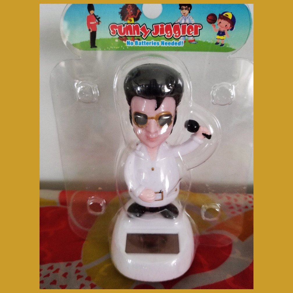 Solar Powered Dancing Elvis Presley THE KING RETRO Novelty Figure MINT NIP