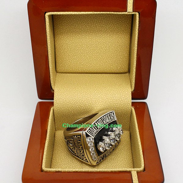 2002 Oakland Raiders AFC American Football Championship Ring
