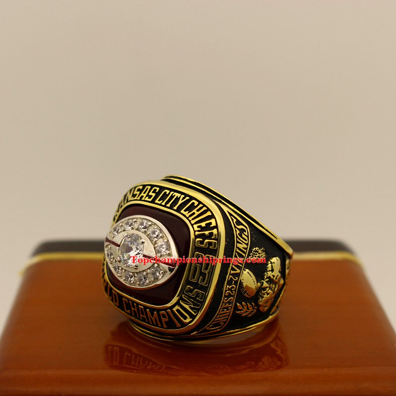 1969 Kansas City Chiefs Super Bowl IV Football Championship Ring