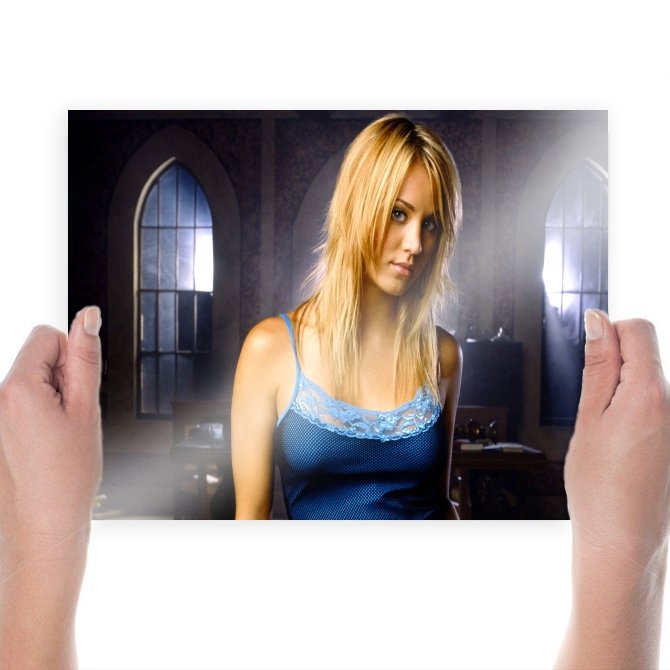 Kaley Cuoco Poster 24x18 inch
