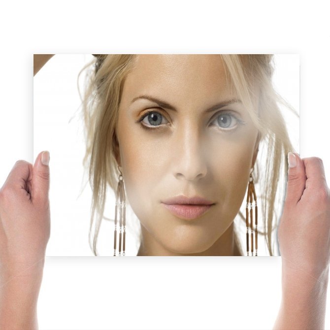 Mena Suvari Poster 24x18 inch