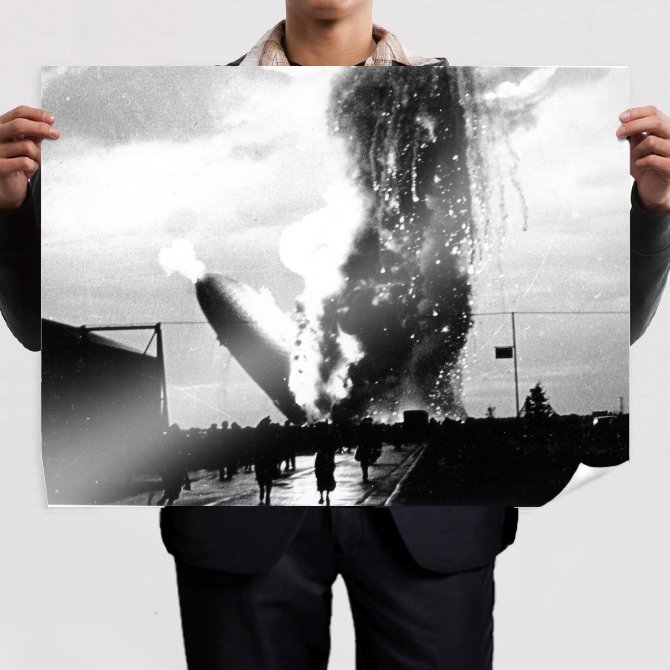 Hindenburg Zeppelin Blimp Disaster Fire Retro Vintege Poster 32x24 inch