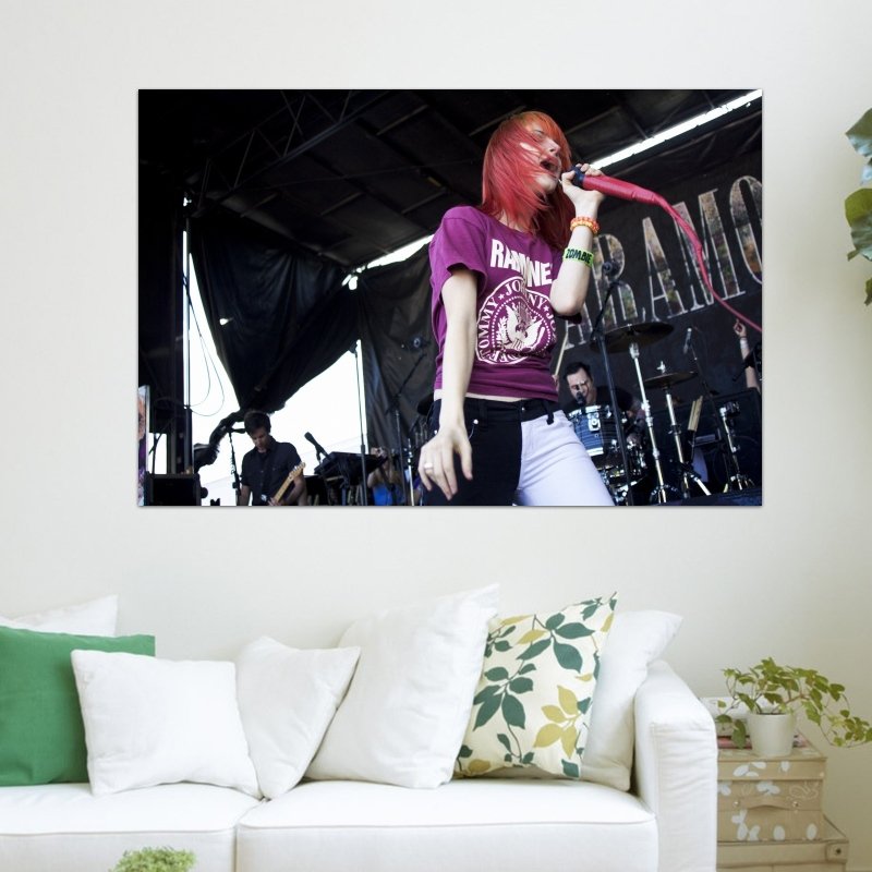 Hayley Williams Paramore Singer Concert Microphone Redhead Tv Movie Art ...