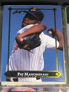 1992 Leaf Gold Leaf Rookies Pat Mahomes Rookie Card
