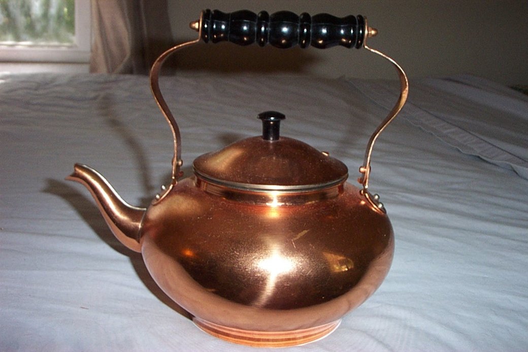 Benjamin & Medwin Inc. Copper Teapot with Wooden Handle TPS-1011