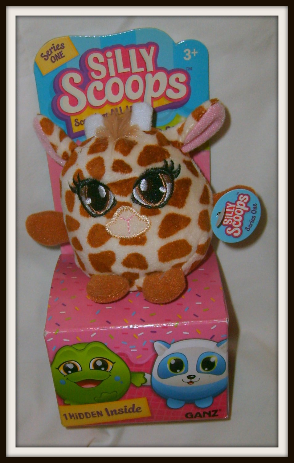 Silly Scoops Series 1 Maple Nut Giraffe NEW