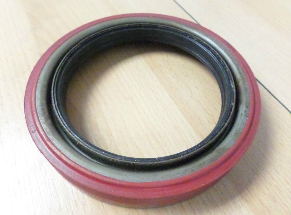 Genuine General Motors Parts Front Seal 15519908 New Old Stock Genuine General Motors Parts Front Seal 15519908 New Old Stock