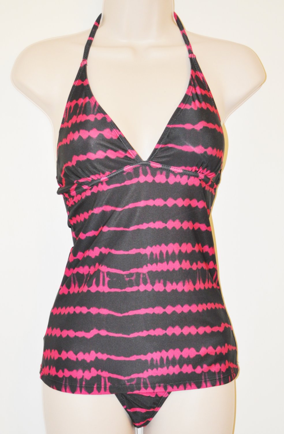 Black and Pink Bobbie Brooks Tanki Set. Size S