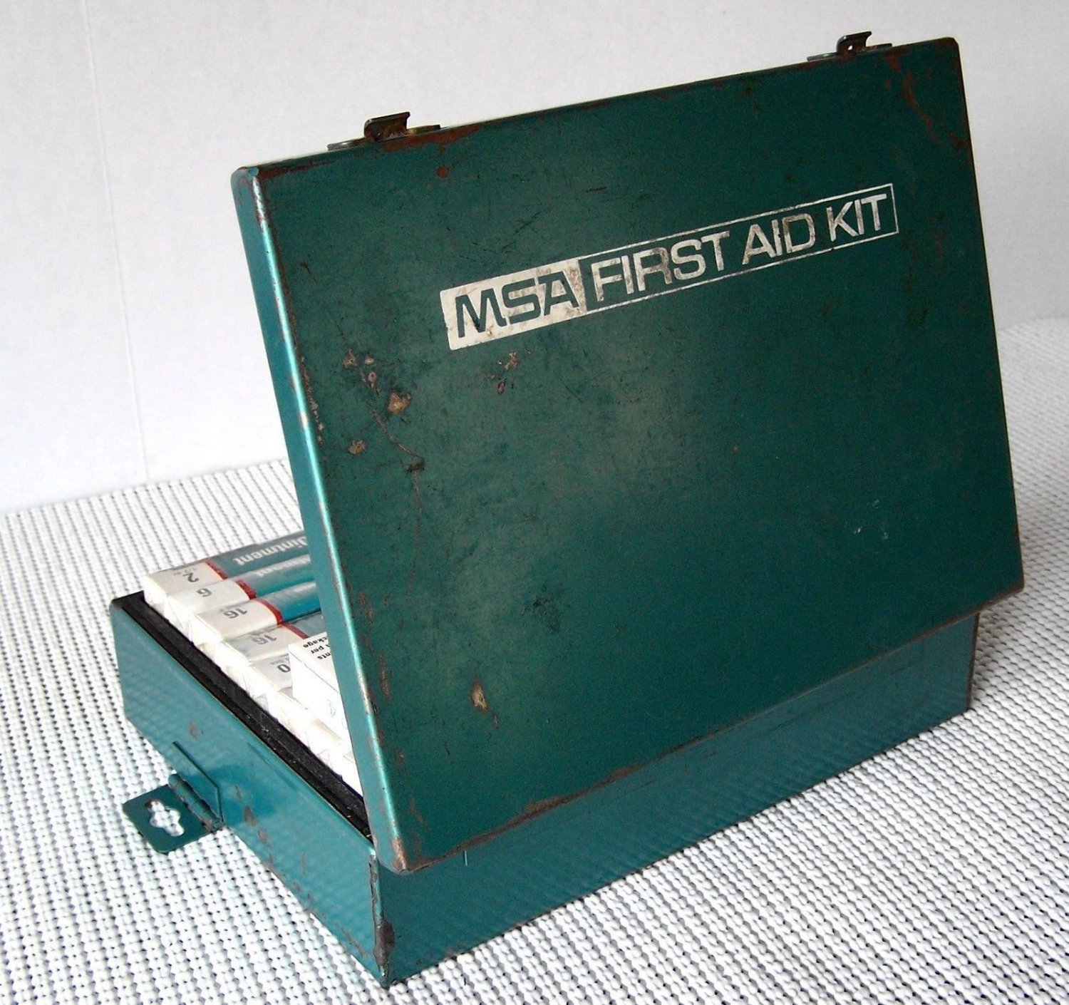 Mining Safety Appliances MSA Vintage Wall Mount Metal Emergency First ...