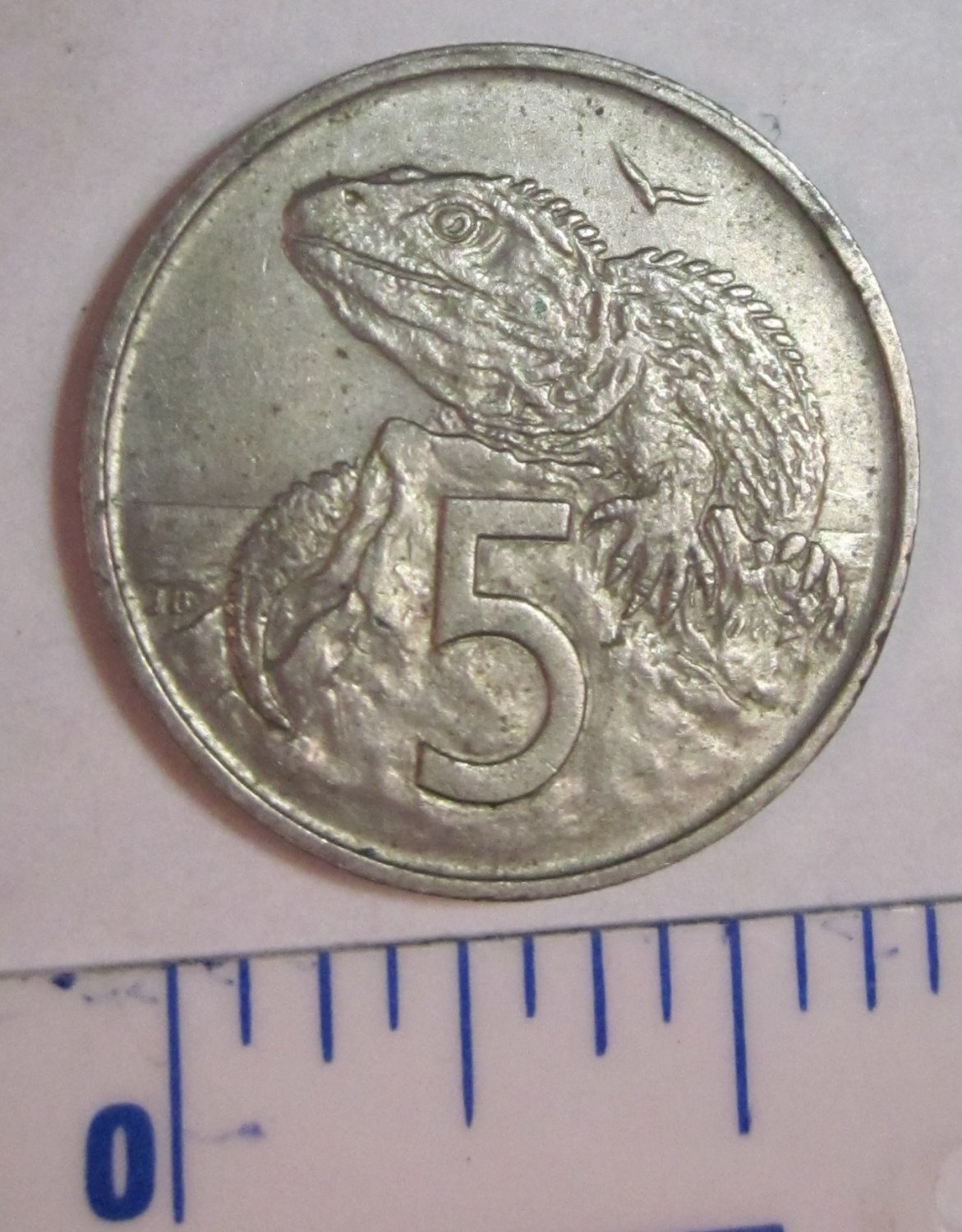1967 NEW ZEALAND Coin 5 Cent DRAGON LIZARD TUATARA