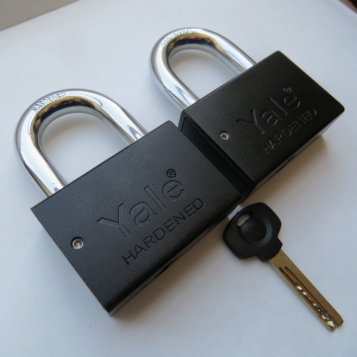YALE PADLOCK HIGH SECUTRITY 1/2" SHACKLE HEAVY DUTY KEYED ALIKE