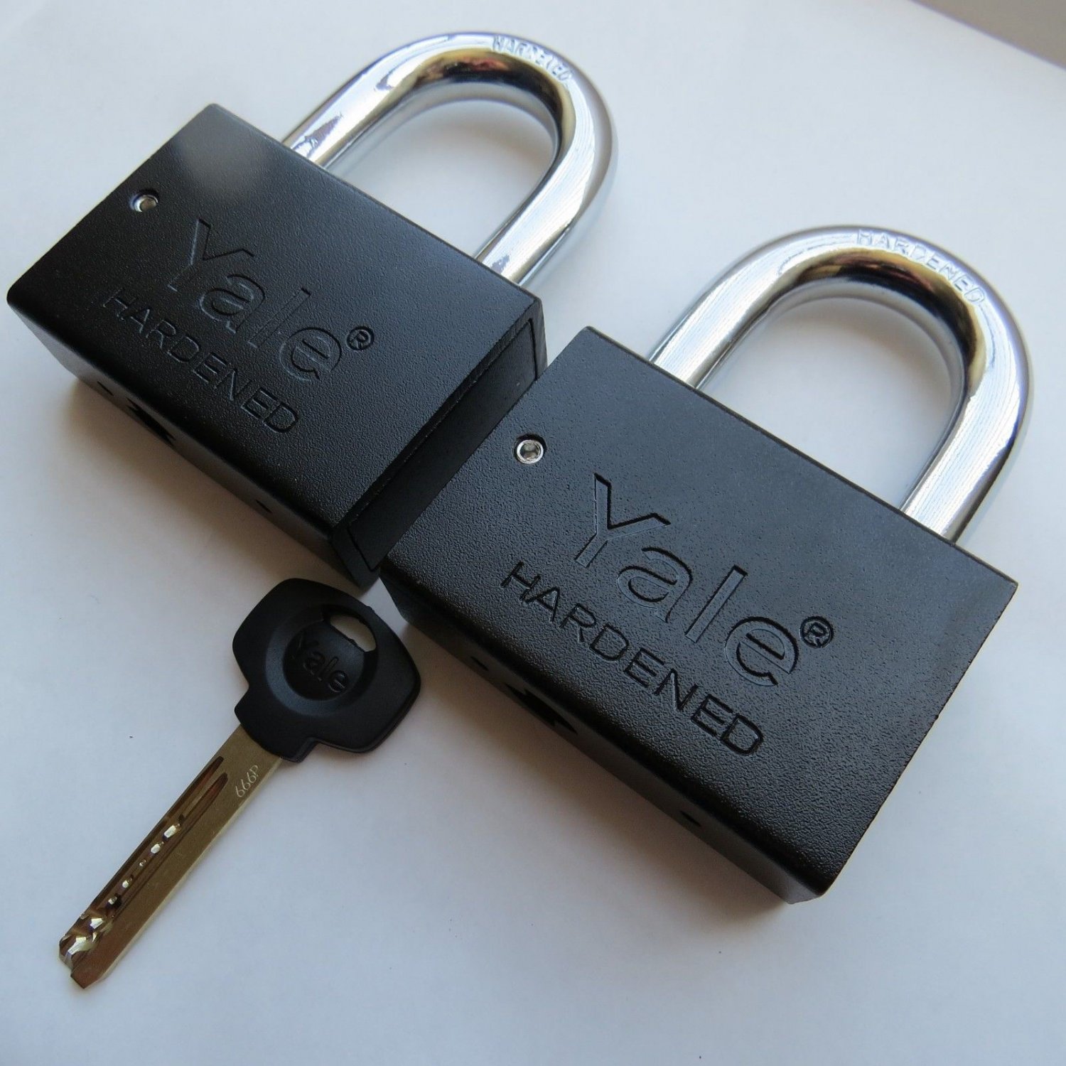 YALE PADLOCK HIGH SECUTRITY 1/2" SHACKLE HEAVY DUTY KEYED ALIKE