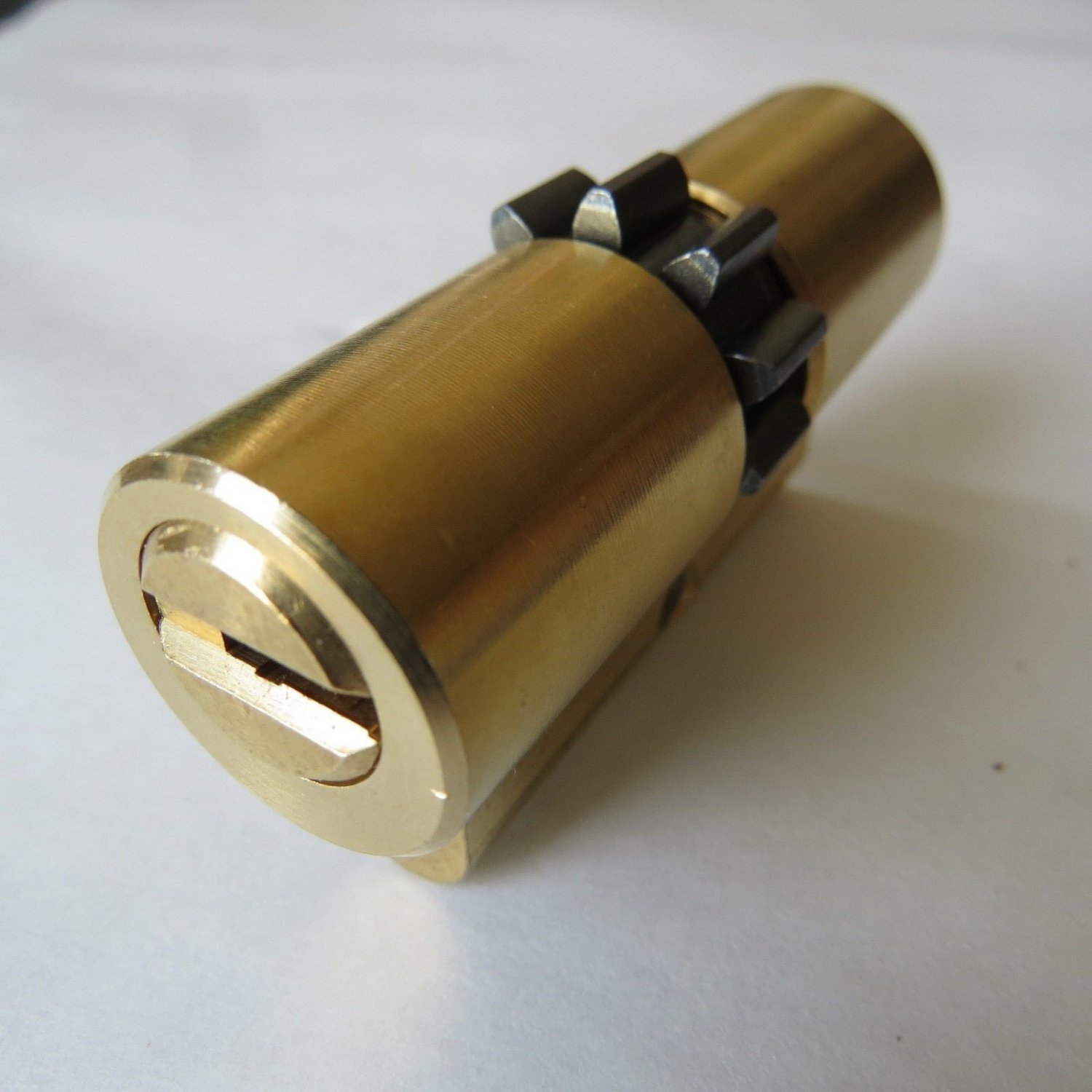 bomba cylinder lock