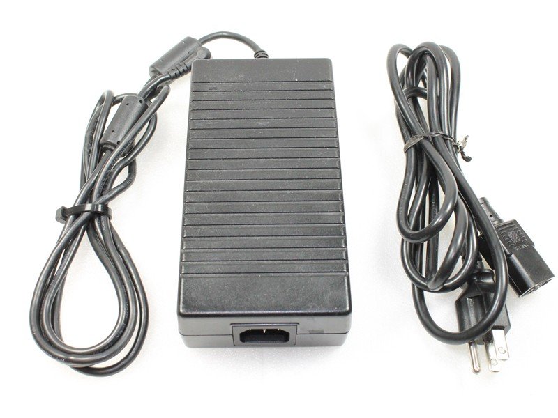 New ALIENWARE AREA-51M AC ADAPTER CHARGER