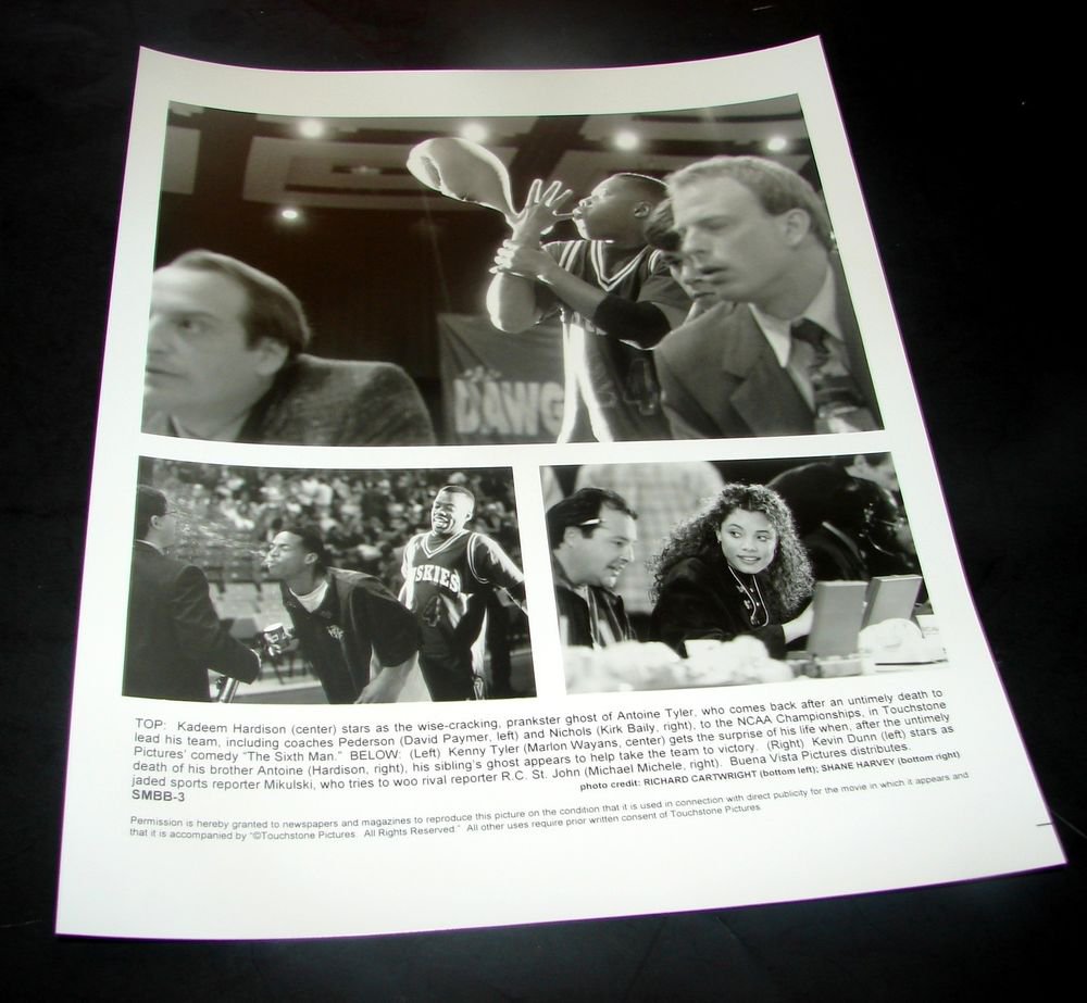 1997 THE SIXTH MAN Movie Press 8x10 Photo Kadeem Hardison Kevin Dunn