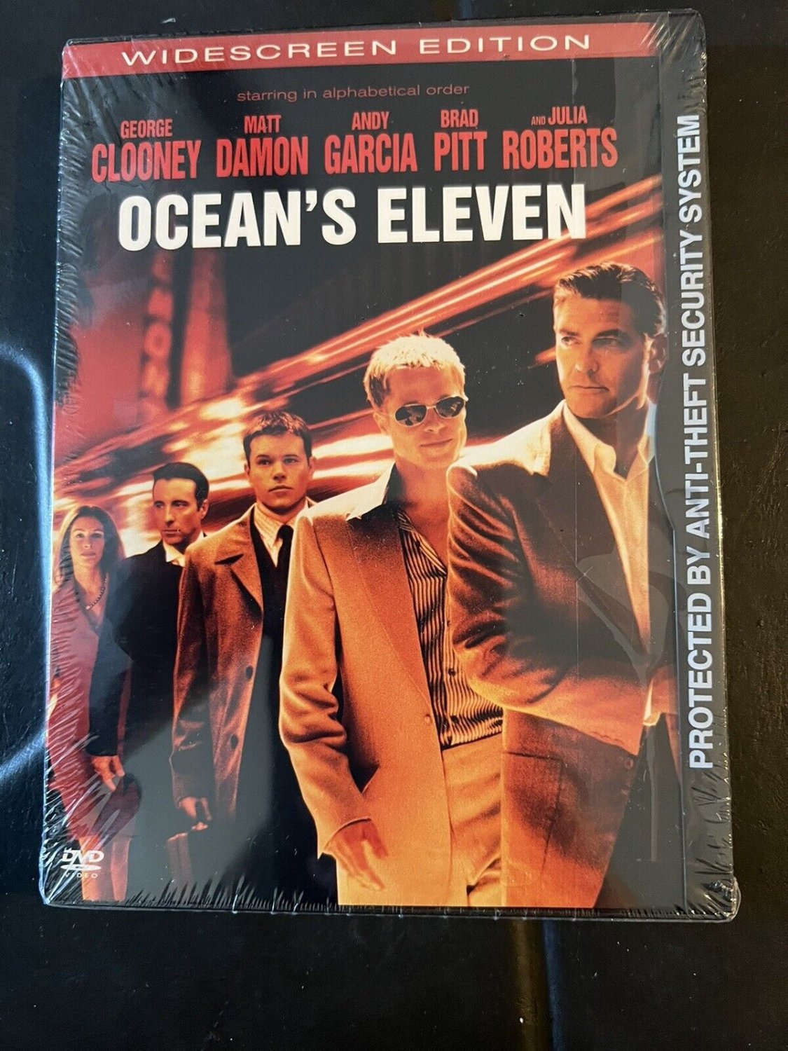 Oceans Eleven (DVD, 2002, Widescreen, Snap Case)