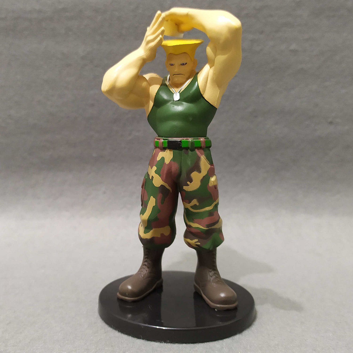 Street Fighter II Guile Trading Figure