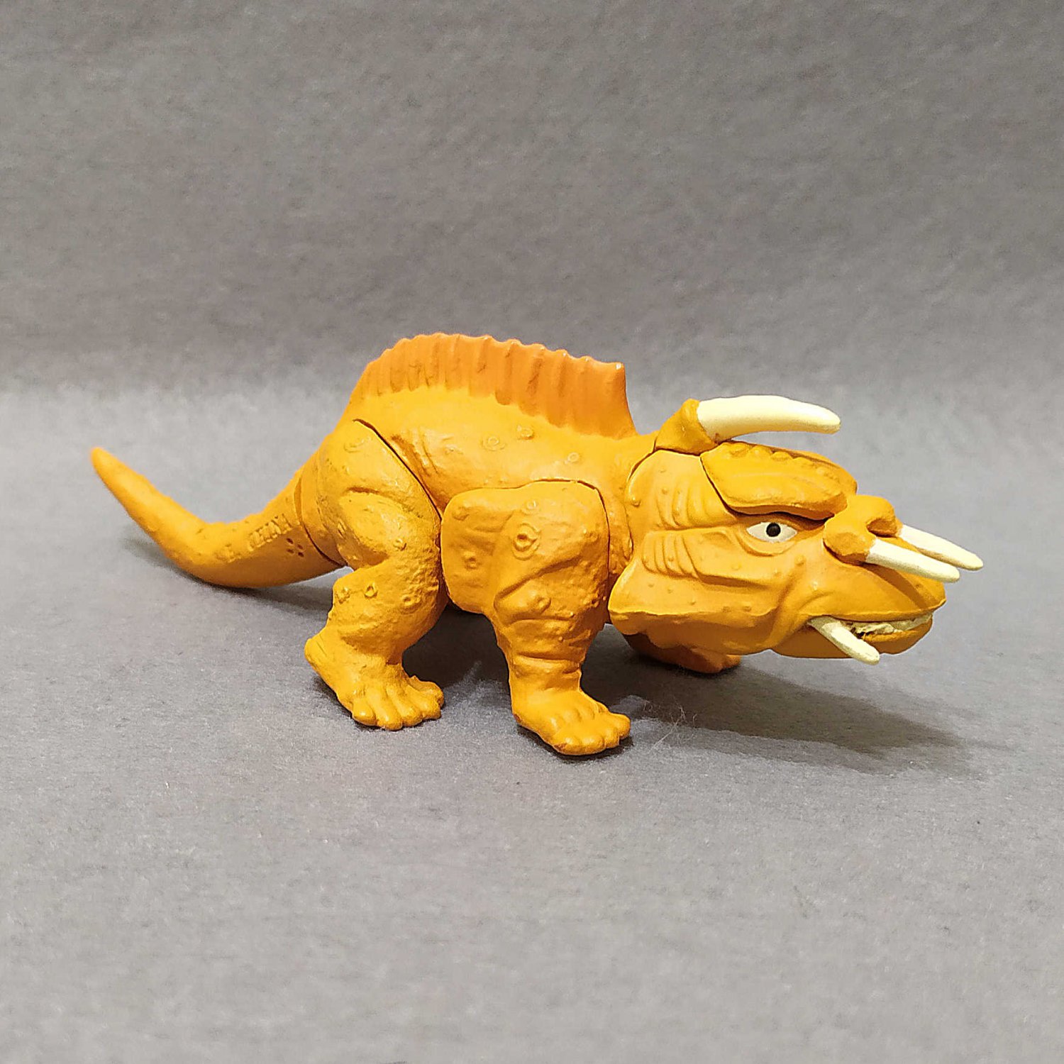 Gamera 3 Revenge of Iris Jiger HG Series Full Color Gashapon Figure Bandai