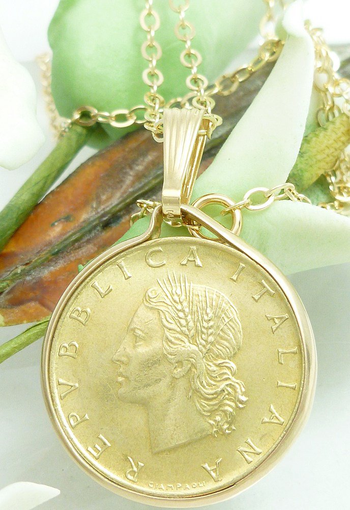 Vintage Italian 20 Lire 1986 Coin Pendant 14 kt Gold Filled