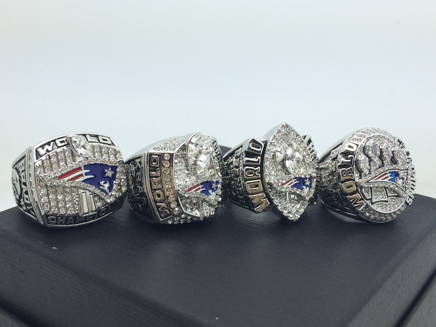Promotions One Set 4PCS 2001 2003 2004 2014 New England Patriots super ...