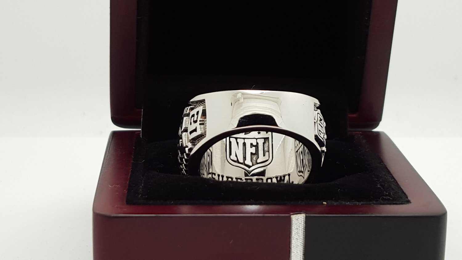 2014 Seattle Seahawks NFC super bowl Championship Ring 8-14 Size copper ...